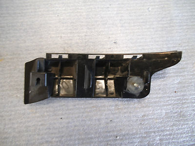 Mercedes C-Class W204 Left Basic Carrier A2048800103 | eBay