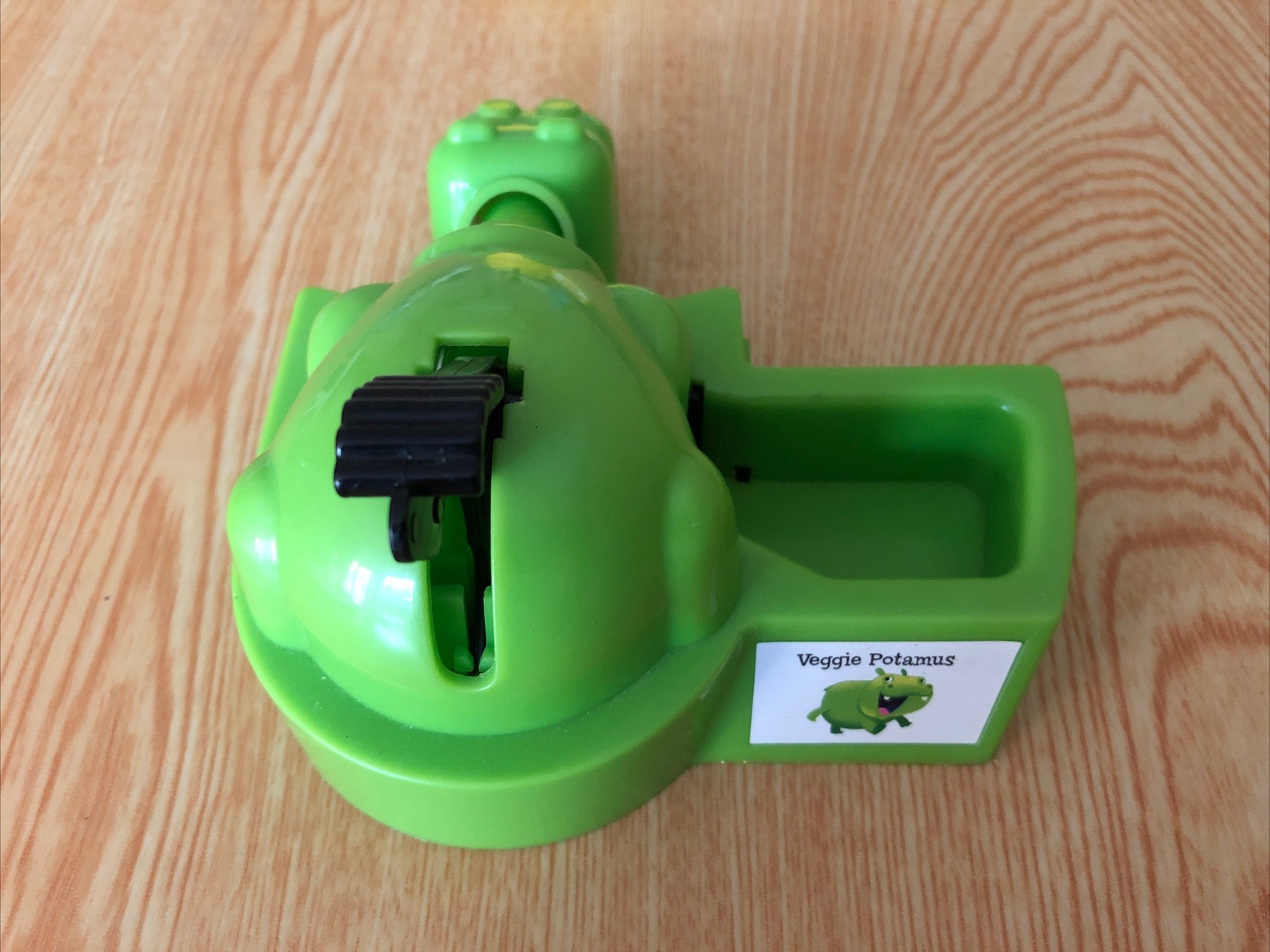 2012 Hasbro - Hungry Hungry Hippos Game Replacement Part - Veggie ...