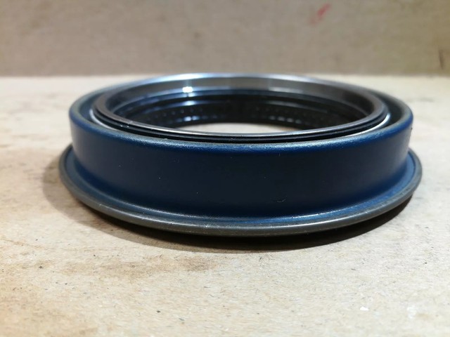 Meritor A1205R2592 Input Seal 145/160 Series for sale online | eBay