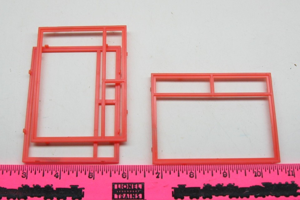 Lionel K-line parts ~ 3 walls with window and door building kit ~ 9 | eBay