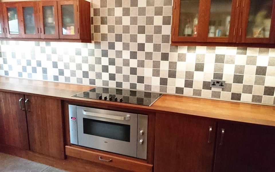 Bespoke Kitchen Worktops - Reclaimed Wood - Iroko Sourced From Science ...