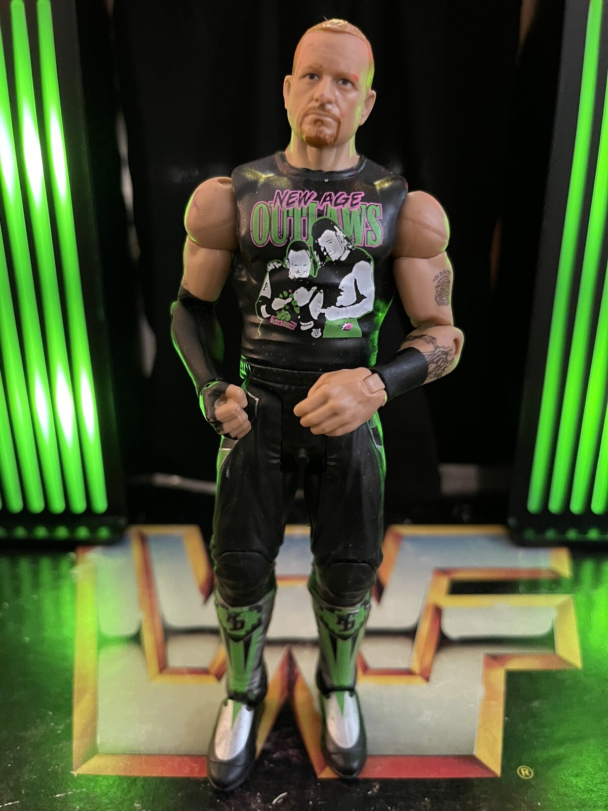 WWE WWF 2011 Road Dogg Mattel Battle Packs Series 32 Wrestling Action ...