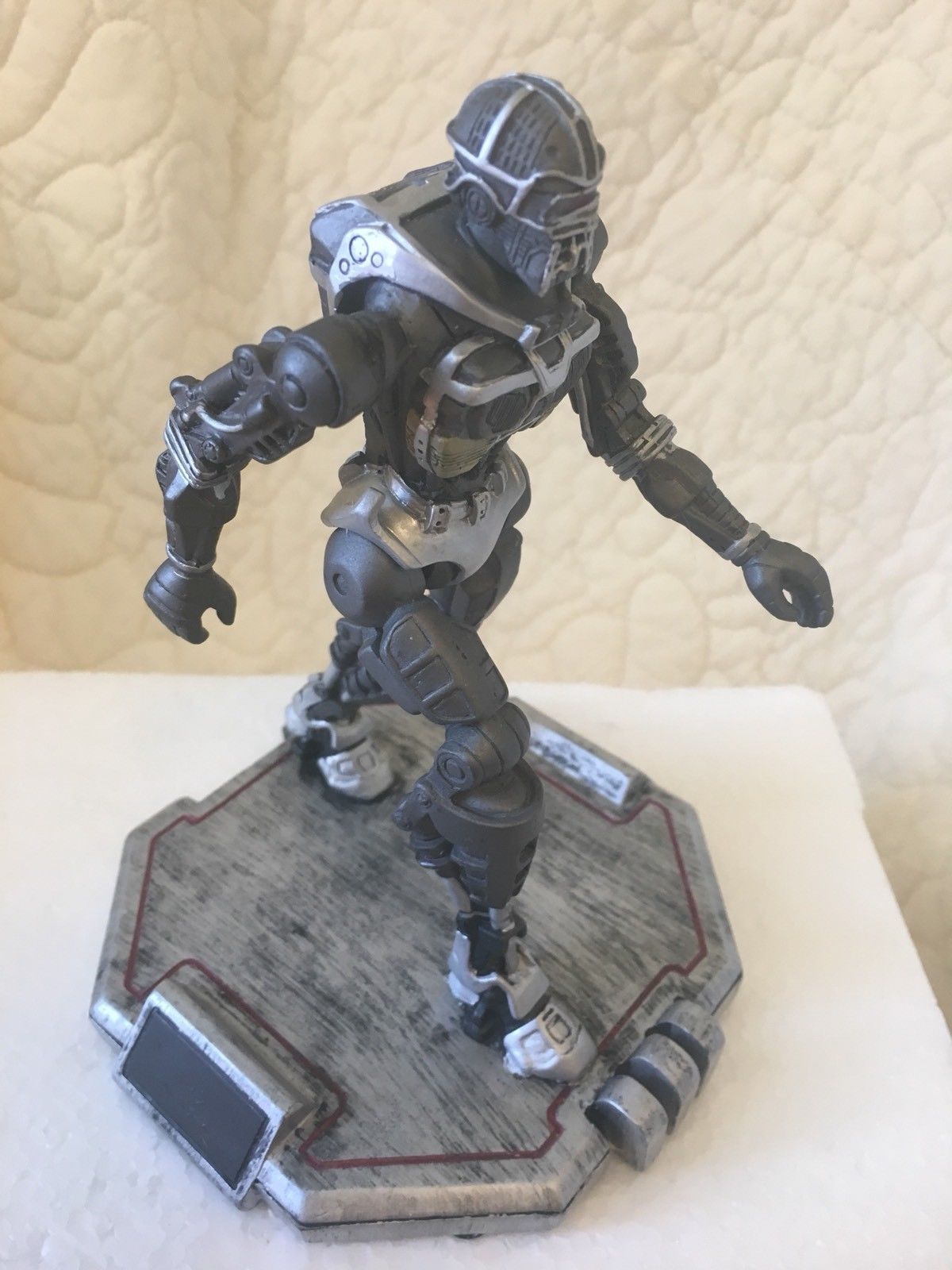 BATTLESTAR GALACTICA CAPRICA U-87 STATUE FIGURE ROBOT CYLON EVOLUTION ...