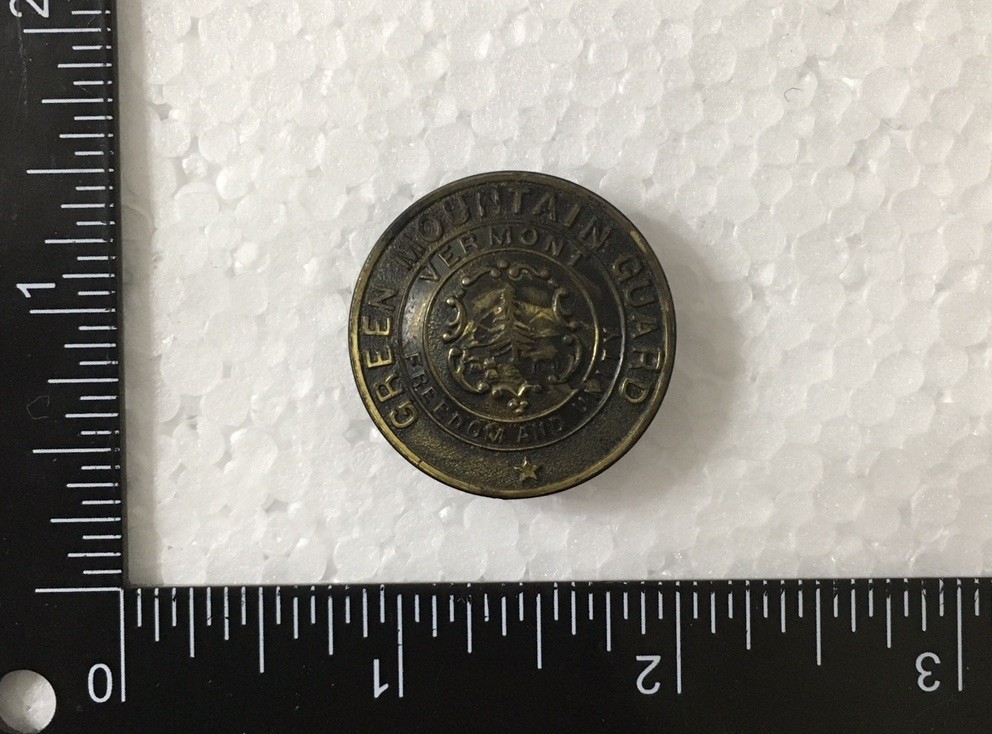 WW1 US Army Green Mountain Guard VT Collar Disc - Vermont State Guard