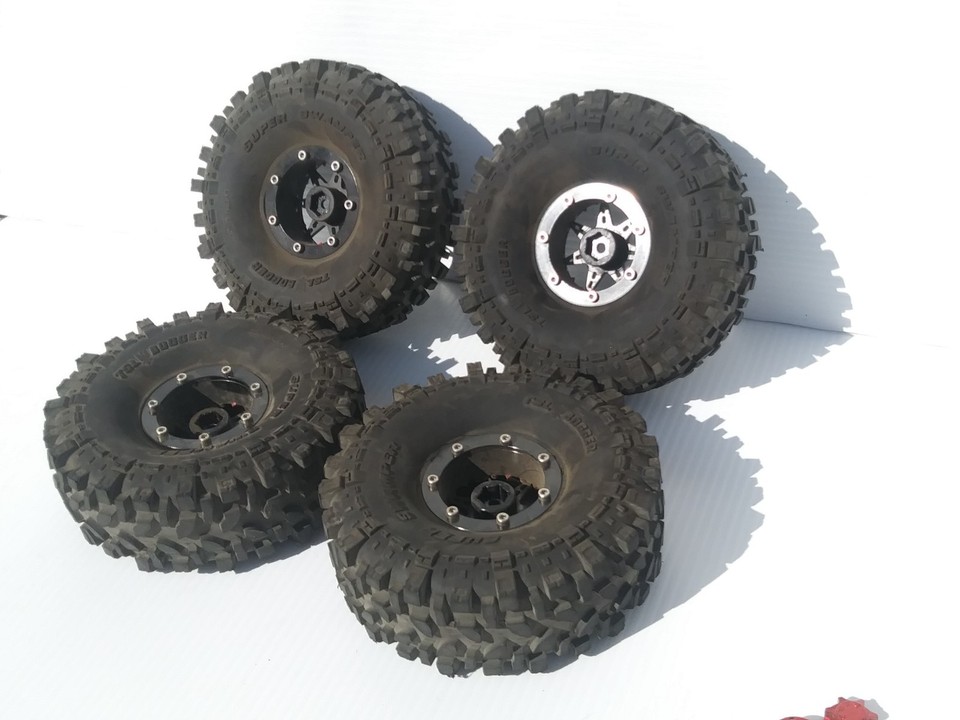 Set 4 2.2 Wheels Super Swampers TSL Boggers axial traxxas beadlock 5.9 ...