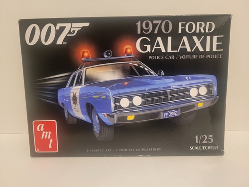 AMT 1/25 007 1970 Ford Galaxie Police Car Plastic Model Kit | eBay