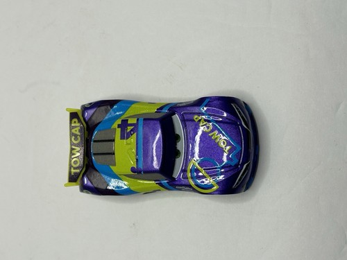 Disney Pixar Cars 3 J.D. McPillar #4 Tow Cap Next Gen Piston Cup Racers ...