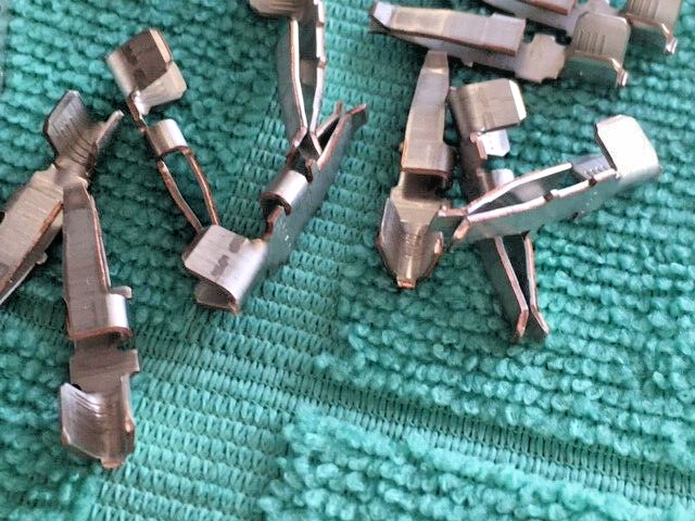 25pc 556880-2 AMP TYCO Blade Contact 10-12 AWG Crimp Non-Gendered Tin ...