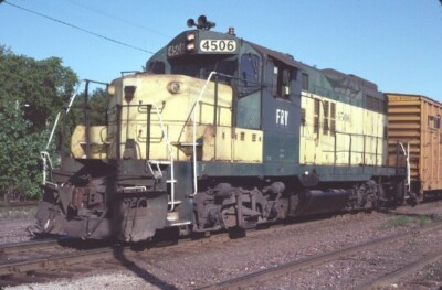 FRVR 4506 GP-9r (FOX RIVER VALLEY RR - CNW) --- Original Slide T5-16 | eBay