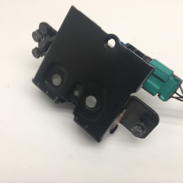 538 Chevrolet GM Liftgate Tailgate Trunk Lock Latch Actuator OEM ...