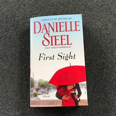 First Sight: A Novel - 9780440242055, paperback, Danielle Steel ...