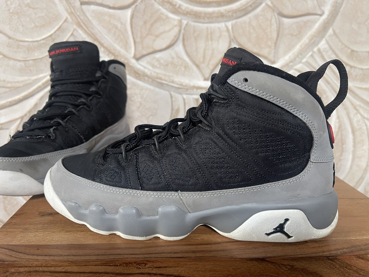Nike Air Jordan 9 Retro Particle Grey Black GS 302359-060 Nike Air Jordan 9 Retro Particle Grey Black GS 302359-060
