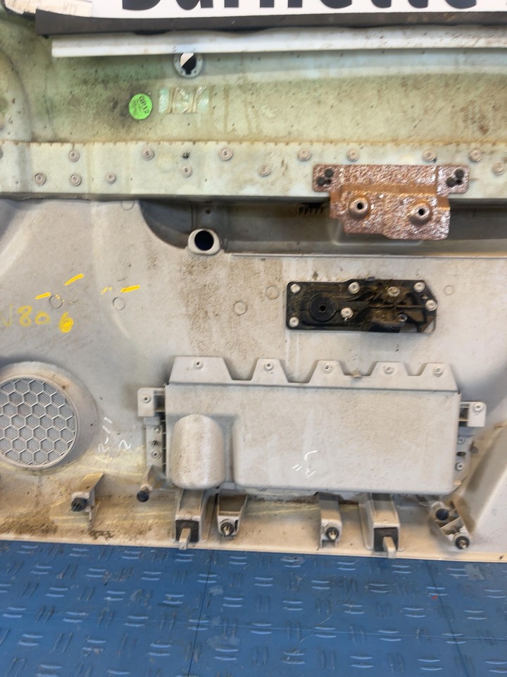 07 08 09 CHEVY SILVERADO 2500 Front Door Trim Panel Left Lh Oe ...