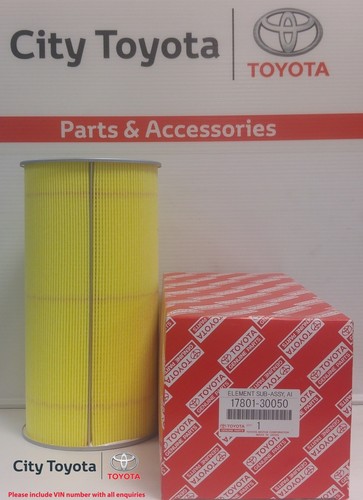 New Toyota Genuine Air Filter Hiace 1/05-2014 1780130050 | eBay