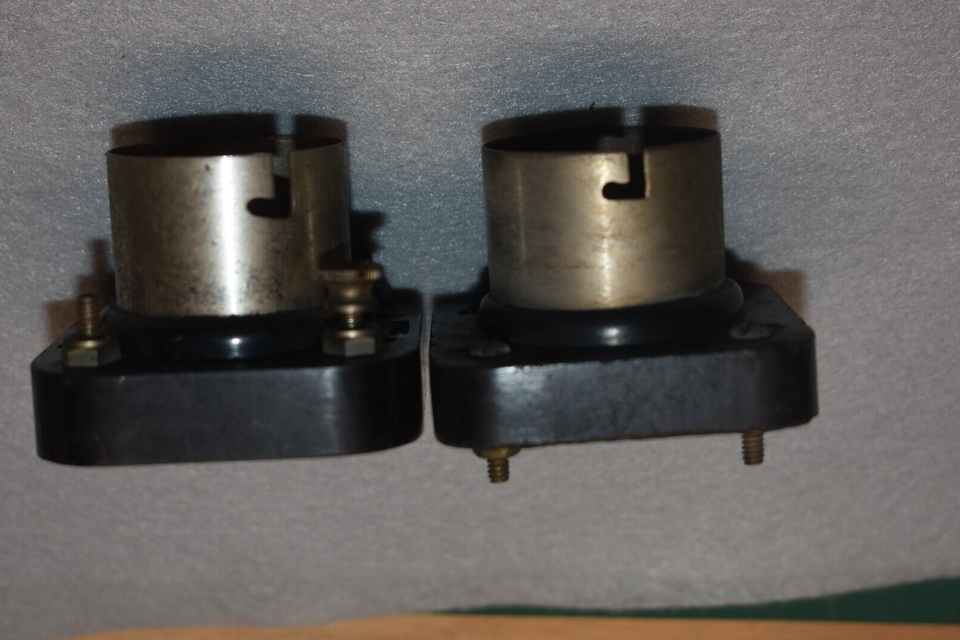 Vintage Buffalo King Black Bakelite UX 4 Pin Sockets With Metal ...