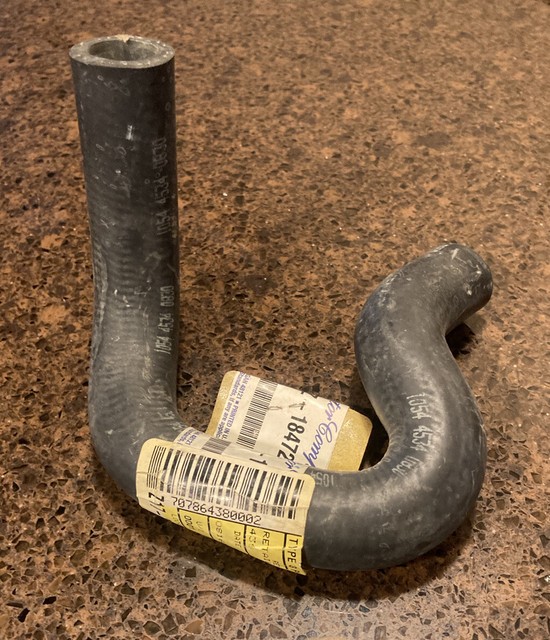 - OEM Ford F6ZZ-18472-AE HVAC Molded Heater Hose 1996-1998 Mustang 4.6L ...