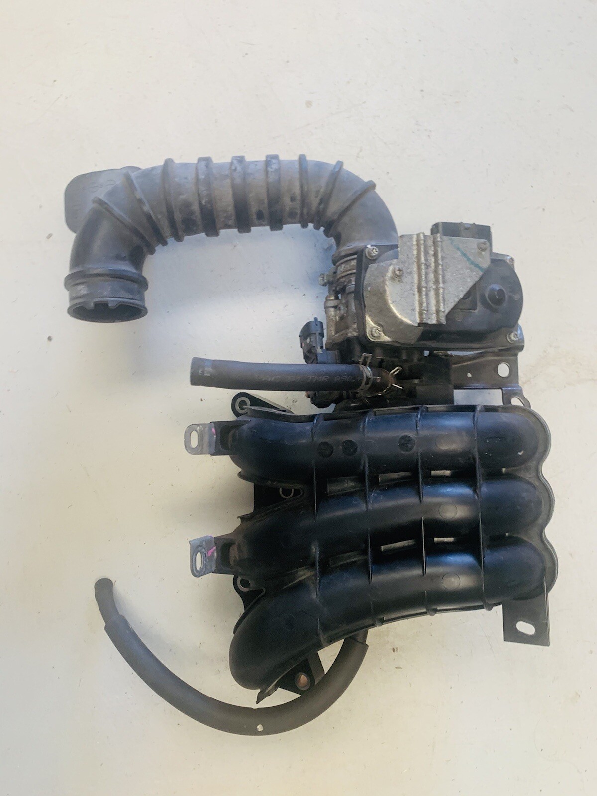 Mitsubishi Mirage 2013 Intake manifold | eBay Australia