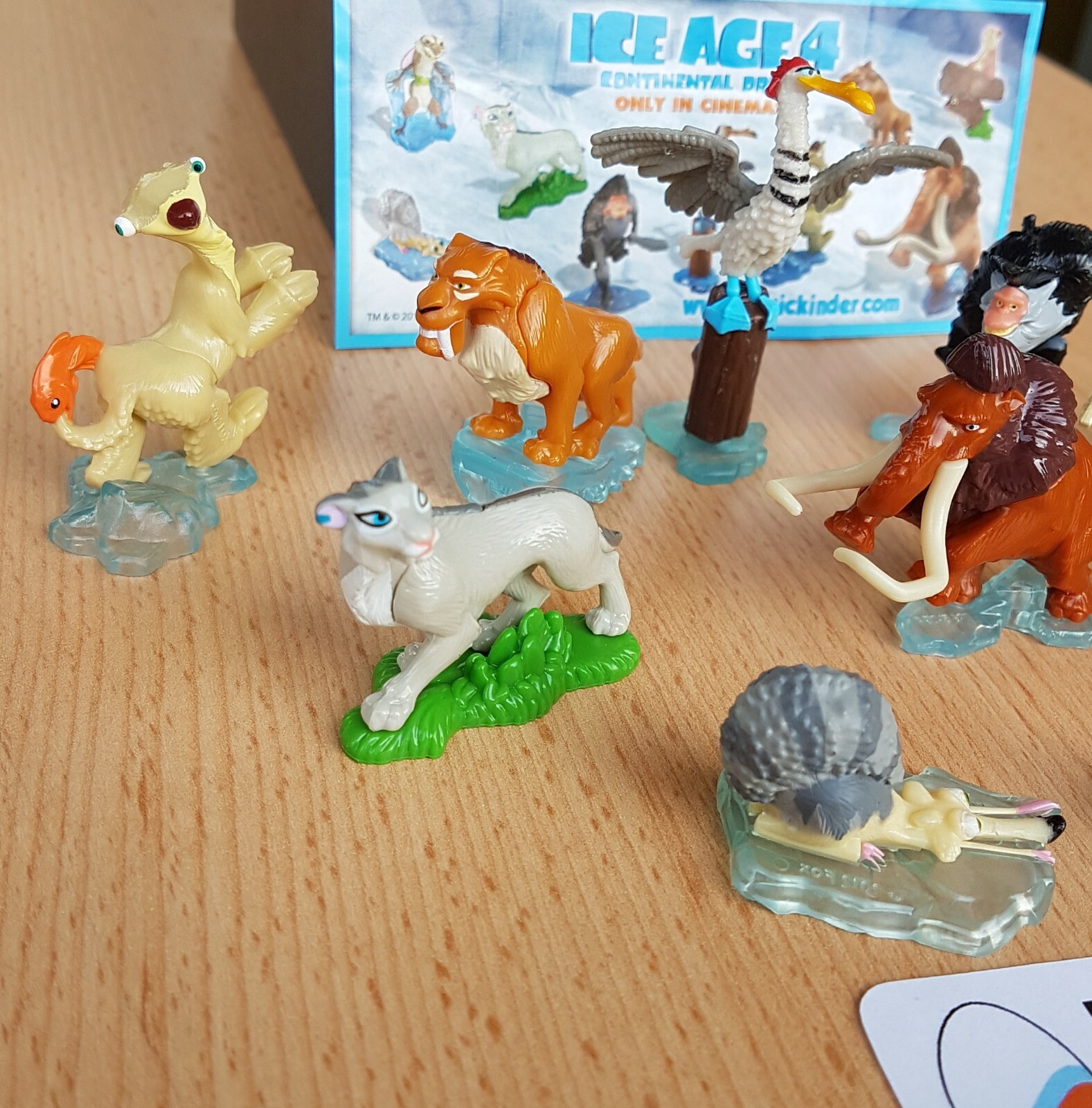 Full set - ICE AGE 4 - MINT 1.3" miniature figurines cake topper Kinder ...