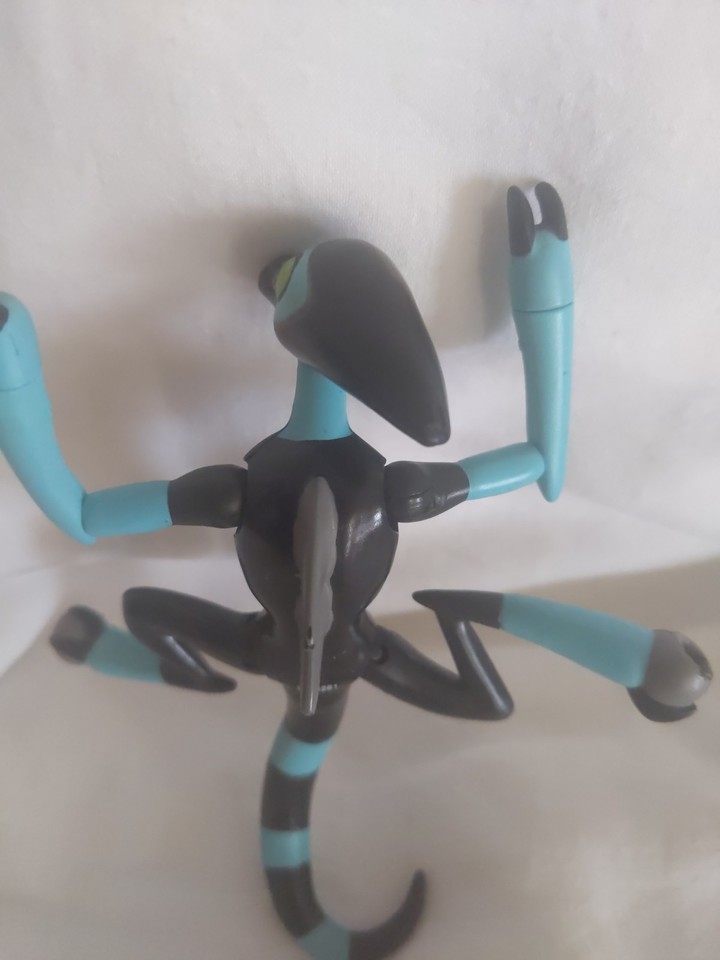 Ben 10 Cartoon Network Action Figure XLR8 Alien 4 inch Navy Light Blue | eBay