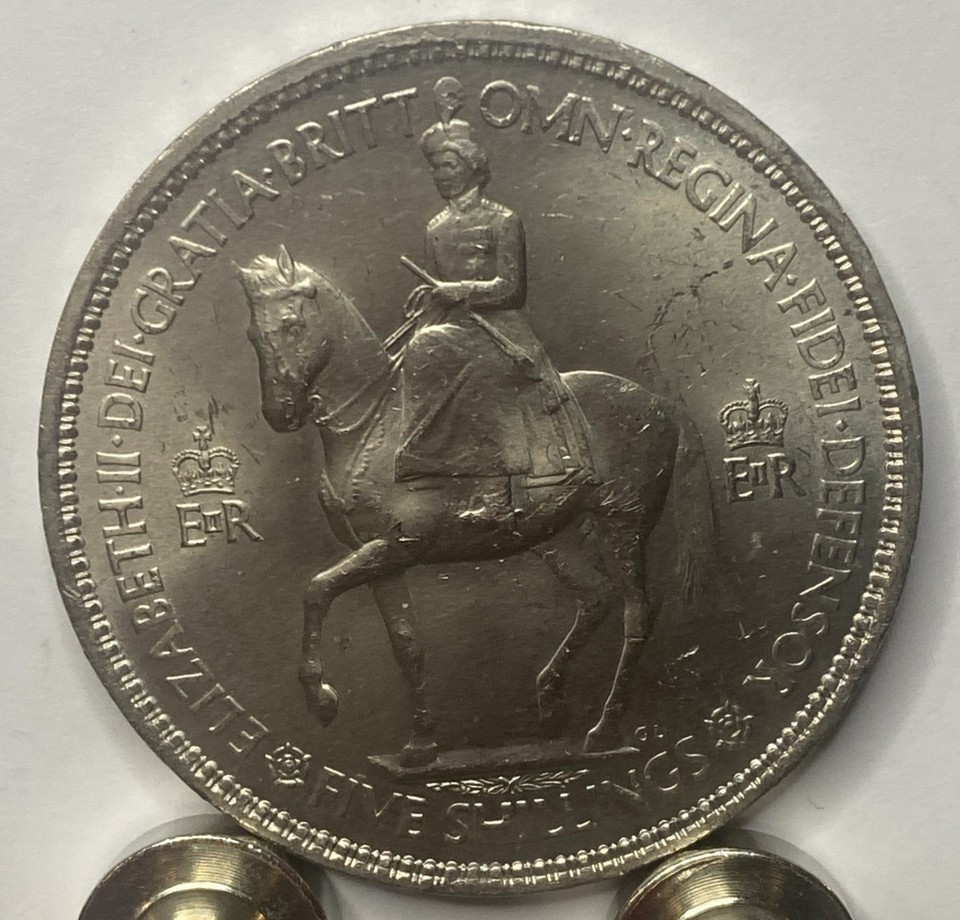 1953 Queen Elizabeth II Coronation Five Shilling Coin Commemorative ...