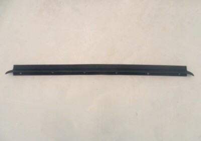 68160-60010 Toyota Weatherstrip assy, front door glass, outer rh ...
