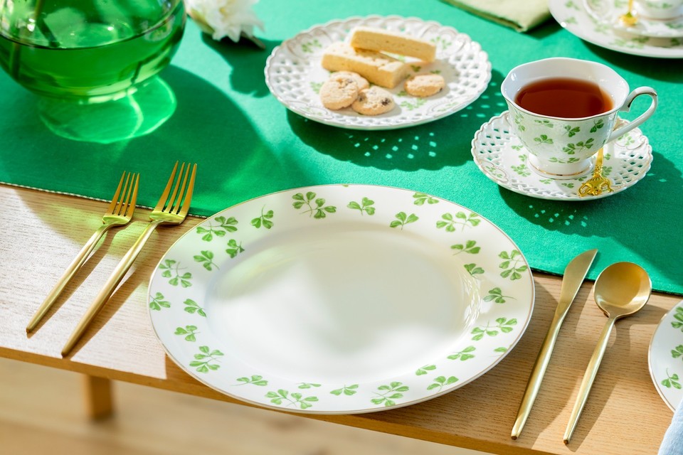 Grace Teaware Shamrock 10.5" Fine Porcelain Dinner Plates Set of 4 | eBay