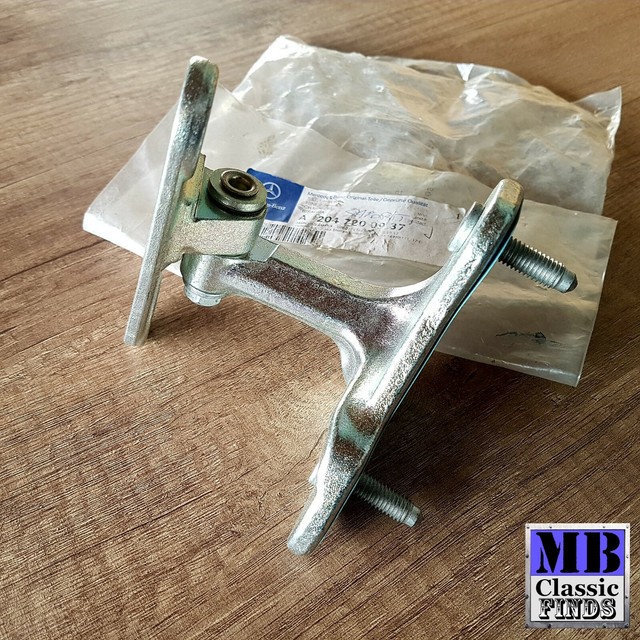 Mercedes Benz GLK W204 upper front left door hinge GLK350 GLK250 ...
