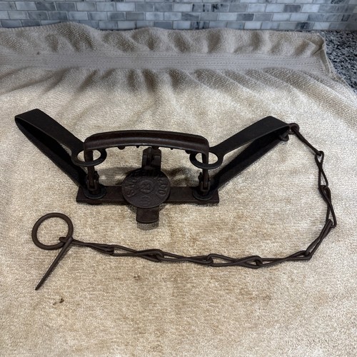 Vintage Sargent No 23 Square Jaw Dogless Long Spring Trap Trapping ...