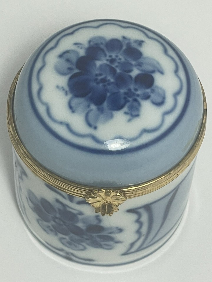 Vintage Limoges Singer 1950' Hand Painted Floral Round Trinket Box | eBay