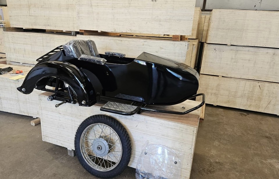 Motorcycle Sidecar + Universal Mounting Kit, fits Harley, Honda, Indian ...