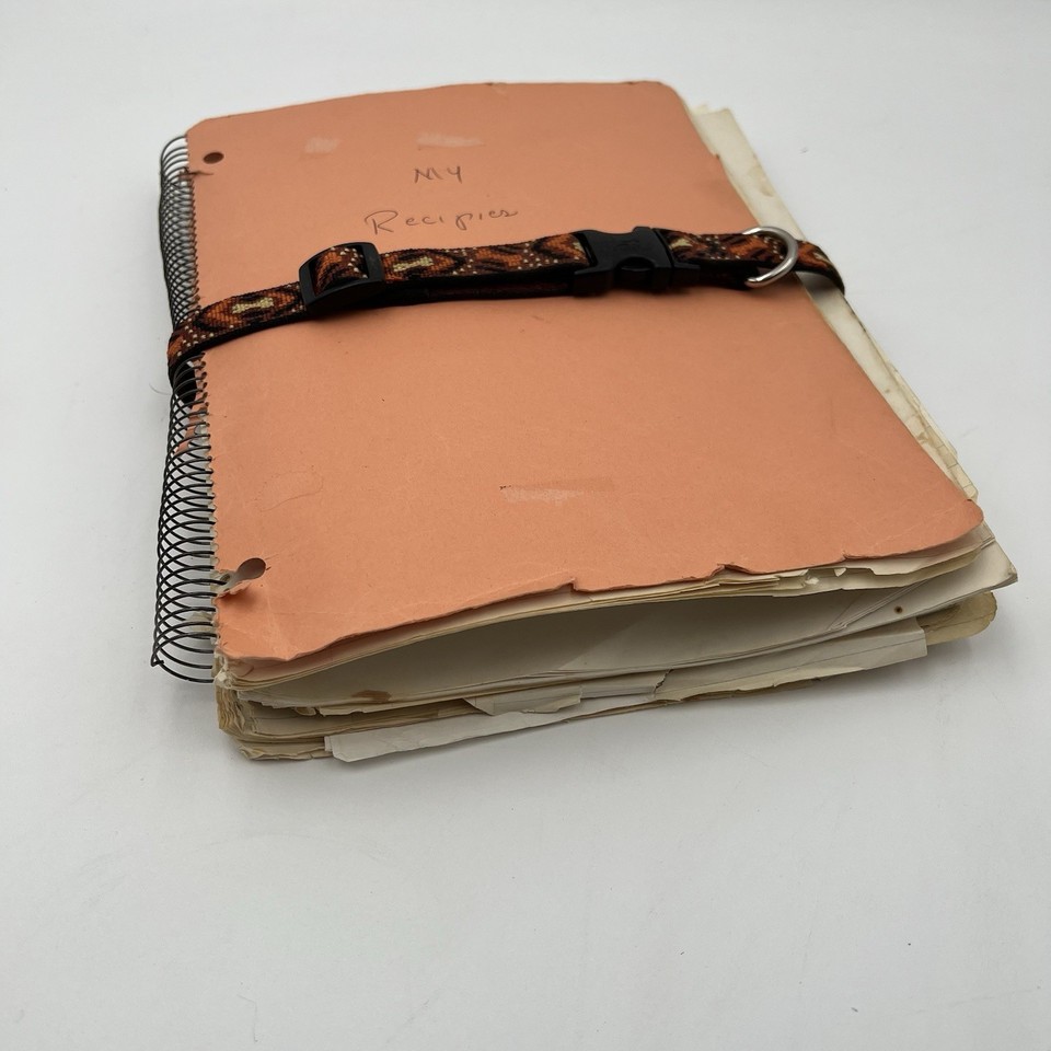 Lot of Vtg Loose Recipes Handwritten Magazine Newspaper Notebook VT ...
