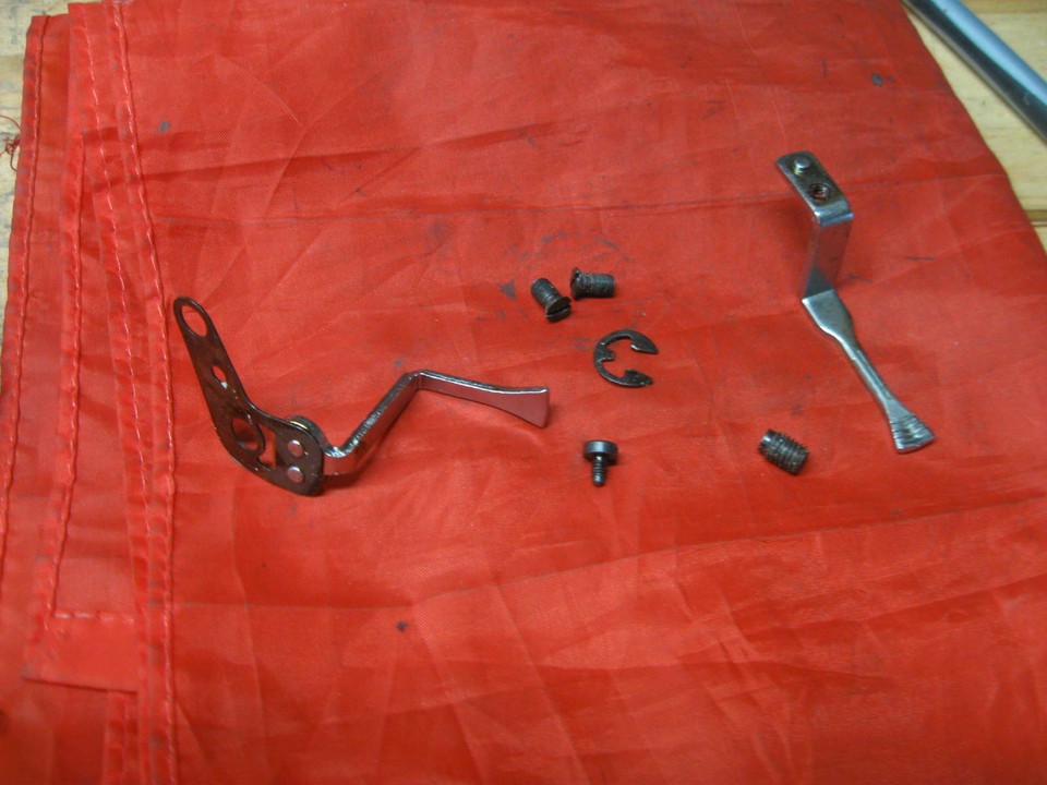 SINGER 347 SEWING MACHINE STITCH WIDTH NEEDLE POSITION LEVER PARTS | eBay