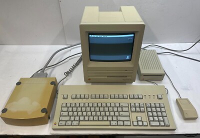 APPLE MACINTOSH SE - Model M5011 All In One Vintage Computer W/EXTRAS ...