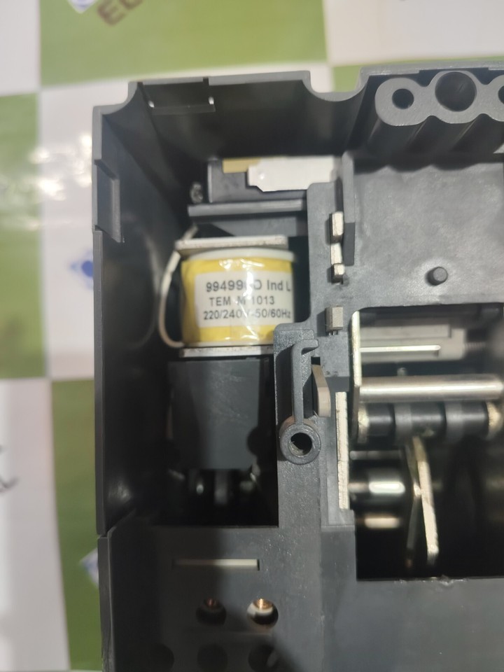 SCHNEIDER ELECTRIC NSX630F CIRCUIT BREAKER MOTORIZED UNIT 630AMP ...