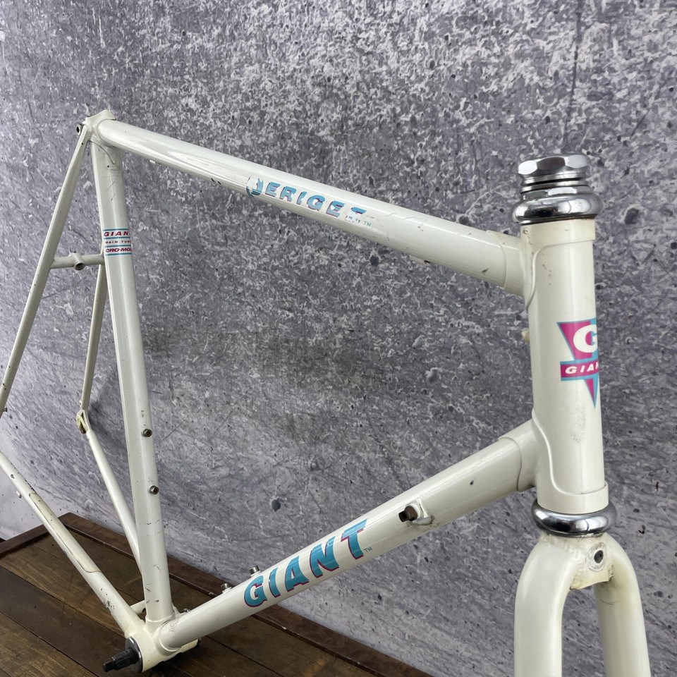 Vintage Giant Perigee Road Bike Frame 58 59 cm Steel Japan CRMO White ...