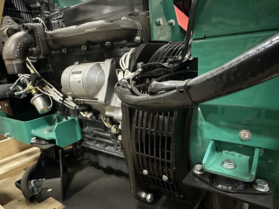 8kw Cummins RV Diesel Generator 8HDKAG-11378K - 120/208V 3PH 60hz - PN ...