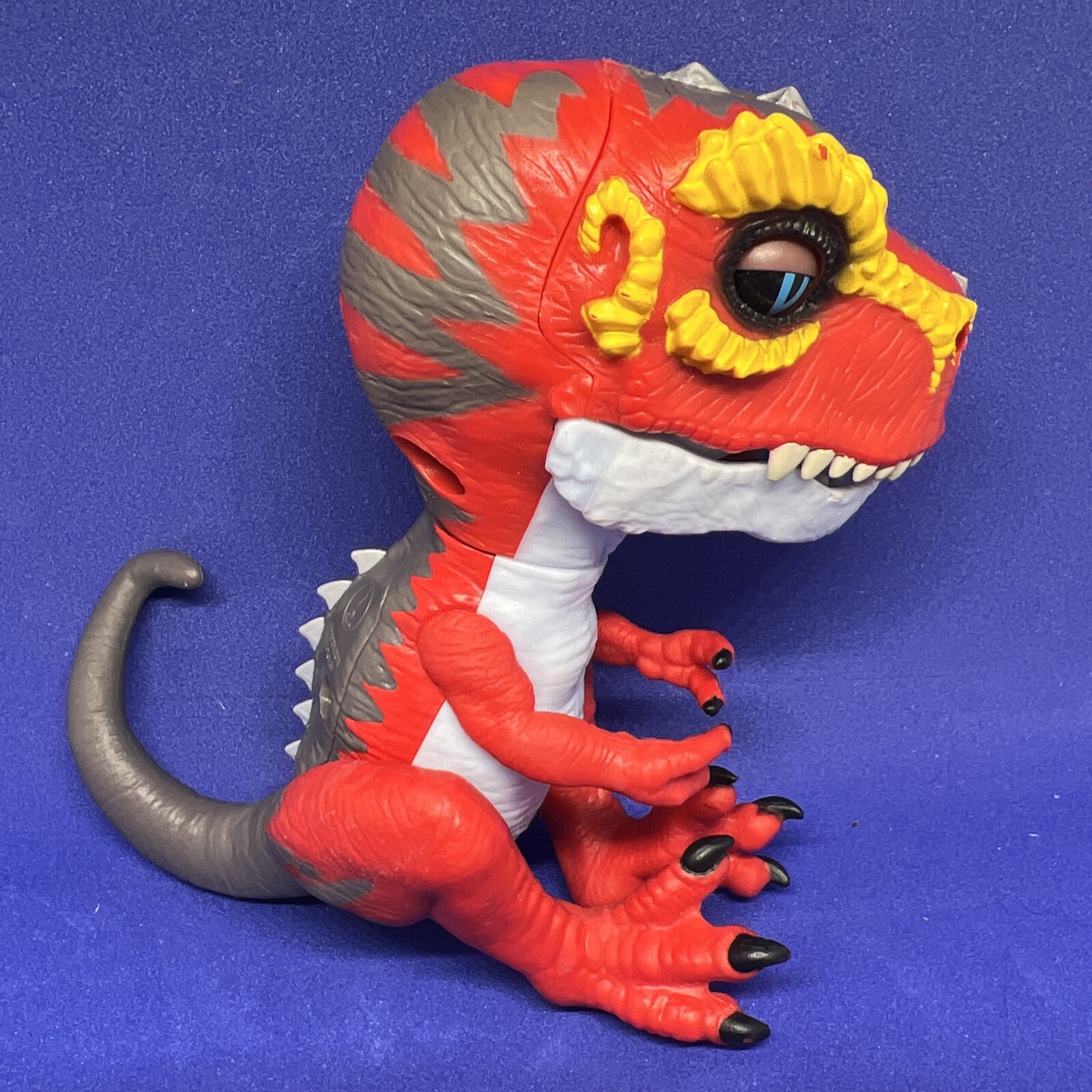 Fingerlings Untamed Dinosaur T-Rex Ripsaw Red WowWee 2017 Toy Raptor ...