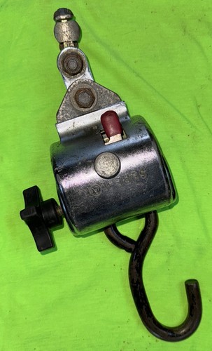 QTY 1 Q'STRAINT WHEELCHAIR BELT RETRACTOR DELUXE TIE DOWN STRAP Sure ...