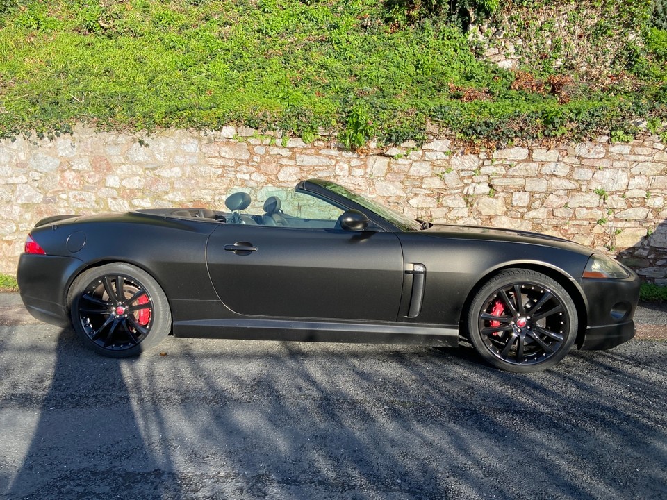2005 Jaguar XK 4.2 CONVERTIBLE Full body Kit Written off for the bumper ...