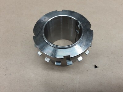 H2309 KM09 FSQ Adapter Complete with Washer & Locknut #13H68 | eBay