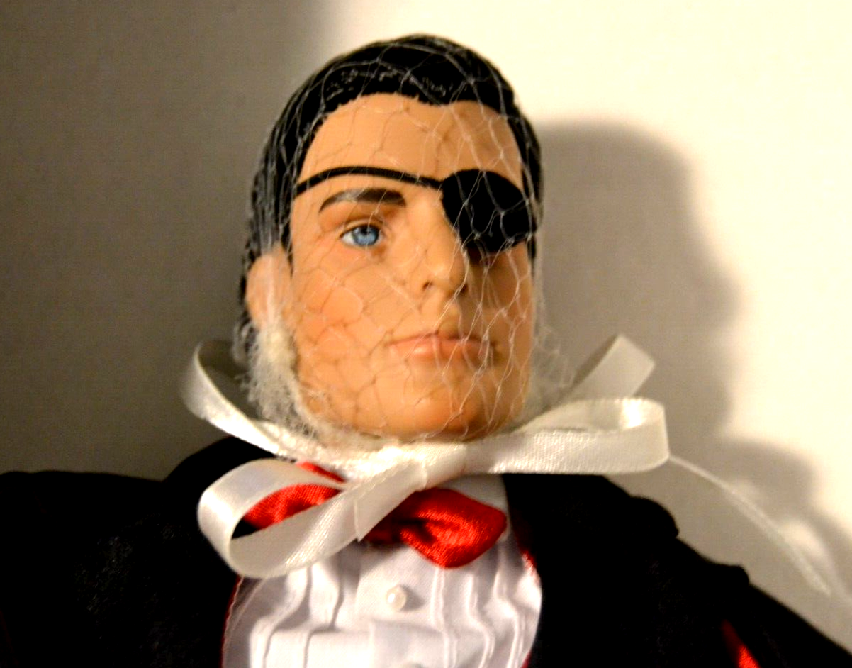 Tonner Brenda Starr Reporter Mystery Man Basil St. John 2004 BJ1400 NIB ...