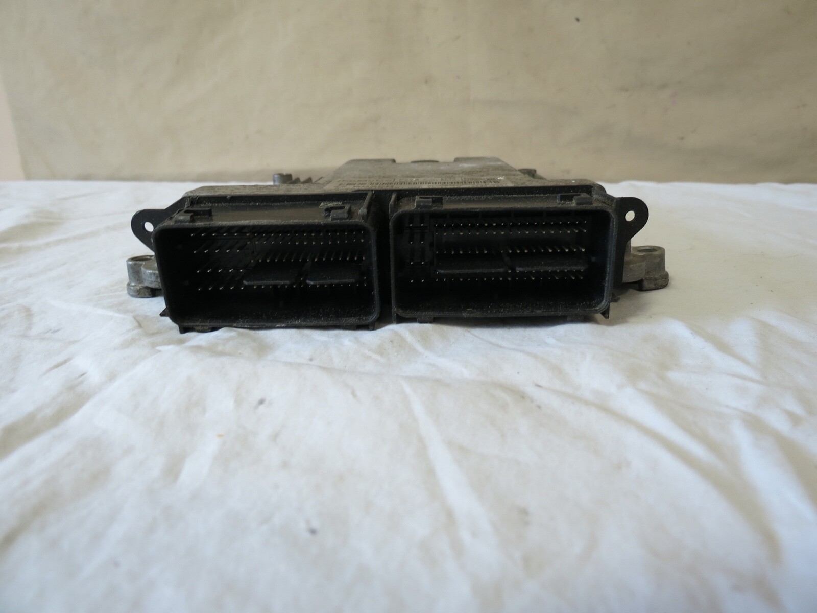 14 2014 Lincoln MKZ 2.0L Engine Control Module ECU Fomoco PXY0 EP5A ...