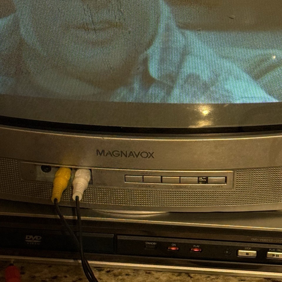 Magnavox Smart Series 13MT143S CRT TV Retro Gaming TV TESTED Works. No ...