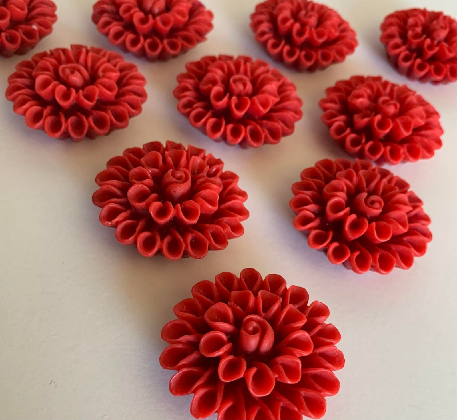 10 Large Red Plastic Flower Beads Cabochons Flat Back Bead 1-1/2” | eBay