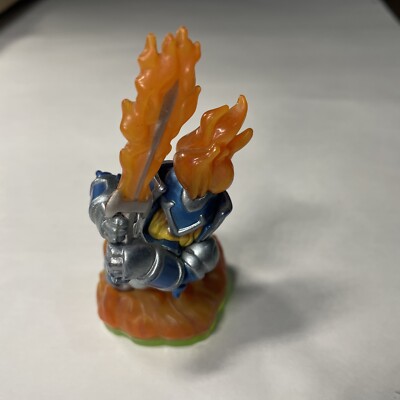 Skylanders Spyro's Adventure Character Figure: IGNITOR (Green Base) | eBay