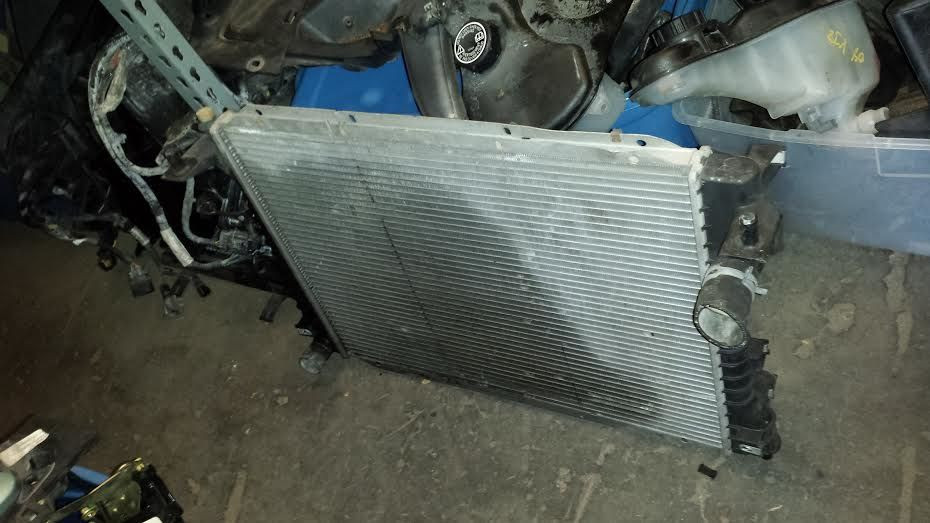 2003-2008 Jaguar S-Type Cooling Radiator | OEM