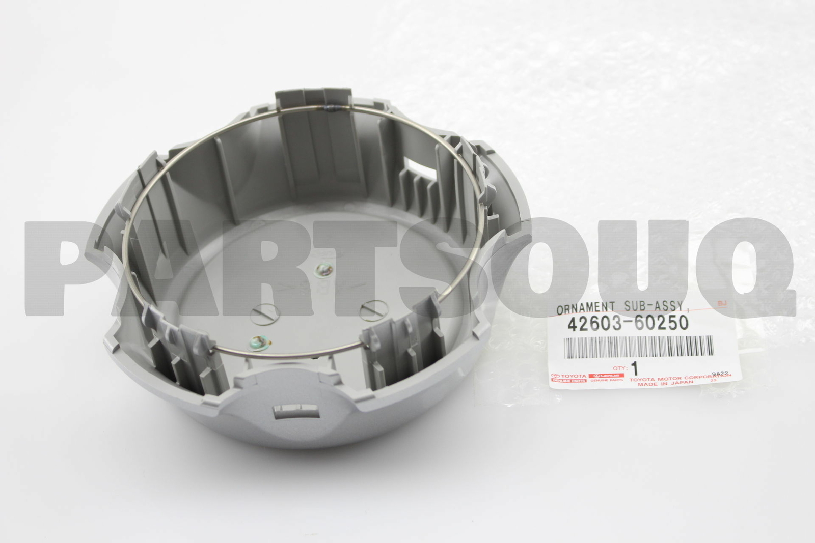 4260360570 Genuine Toyota ORNAMENT SUB-ASSY, WHEEL HUB(FOR FRONT) 42603 ...