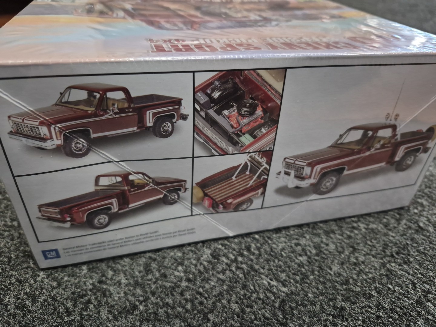 1976 76 Chevy Sport Stepside 4x4 Pickup Truck Model Kit 1:24 Scale NEW ...