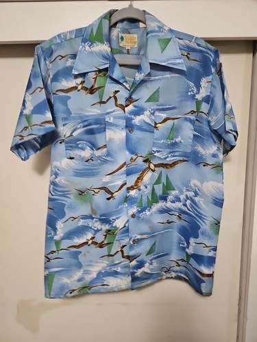 Vintage Waikiki Holiday Albatross Gooney Birds Button-up Hawaiian Shirt ...