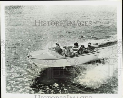 1966 Press Photo MFG Comet boat ideal for water skiing. - nei63803 | eBay